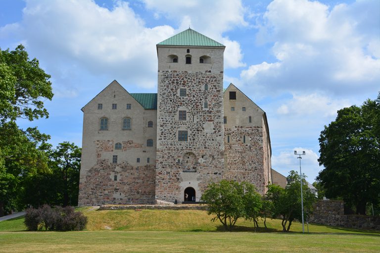 Historiallinen Turun linna – Lähtöportti